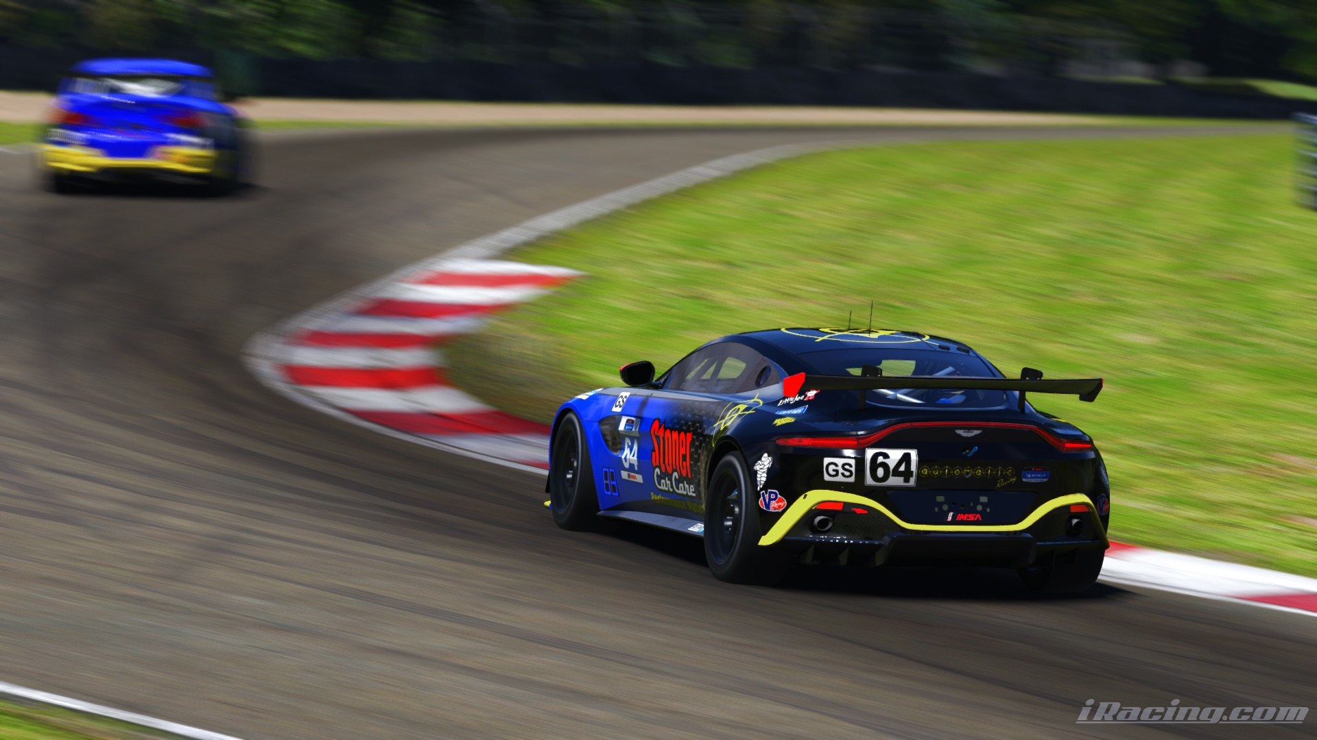 iRacing Aston Martin GT4 Guide & Setups - Coach Dave Academy
